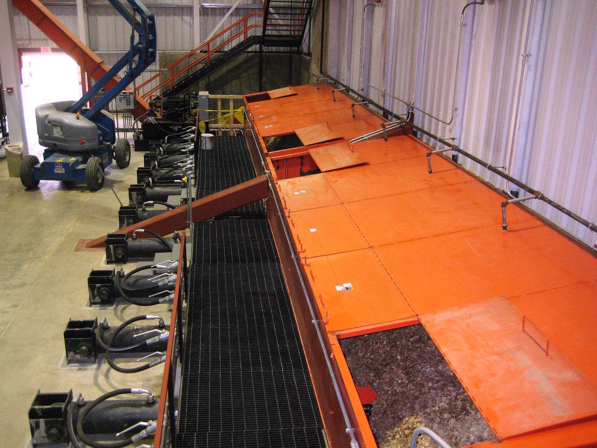 Live Floor Fuel Bins – Wellons Canada